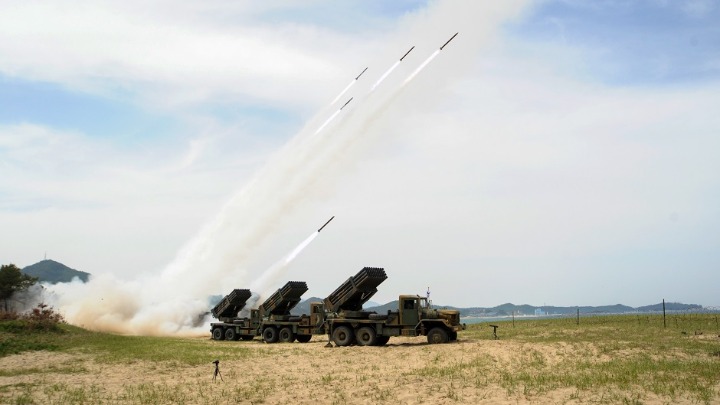 Dve rakete pale na Poljsku, poginulo dvoje ljudi! (FOTO) | Svet | Direktno
